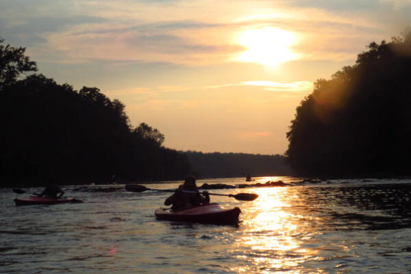 Sunset kayaking tour on the Potomac River near Harpers Ferry WV
